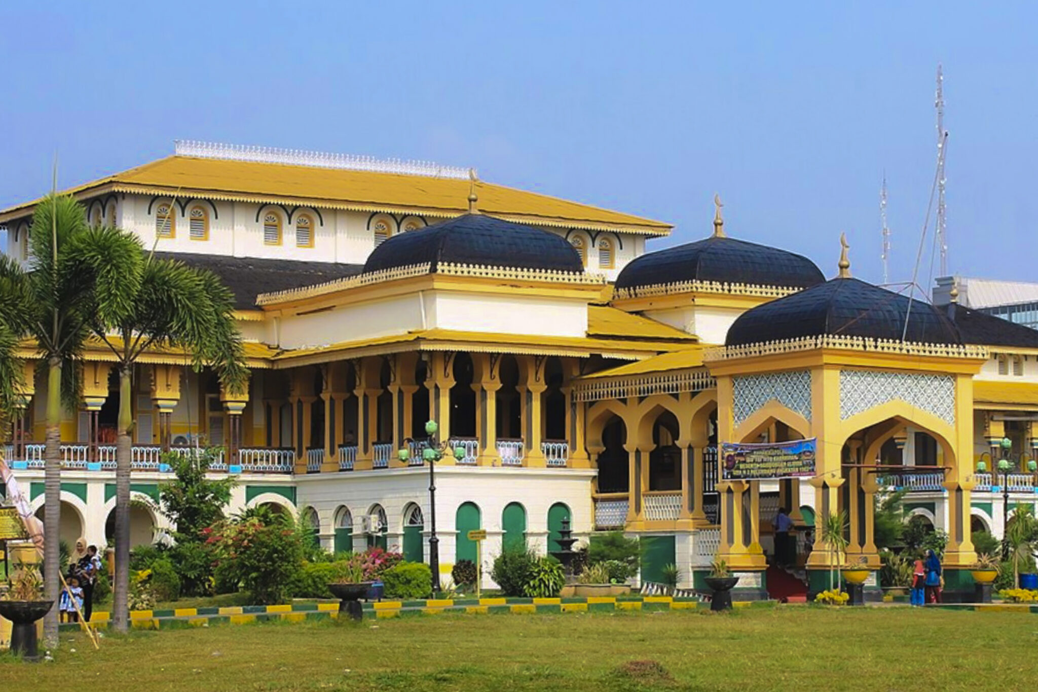 11 Best Things to do in Medan, North Sumatra - Exploring Sumatra